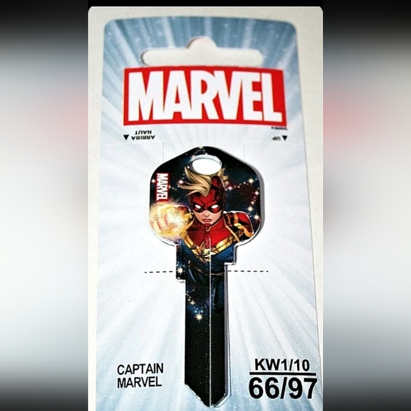 Marvel | Other | Captain Marvel Comics Photo Door Lock Kw 6697 Key ...